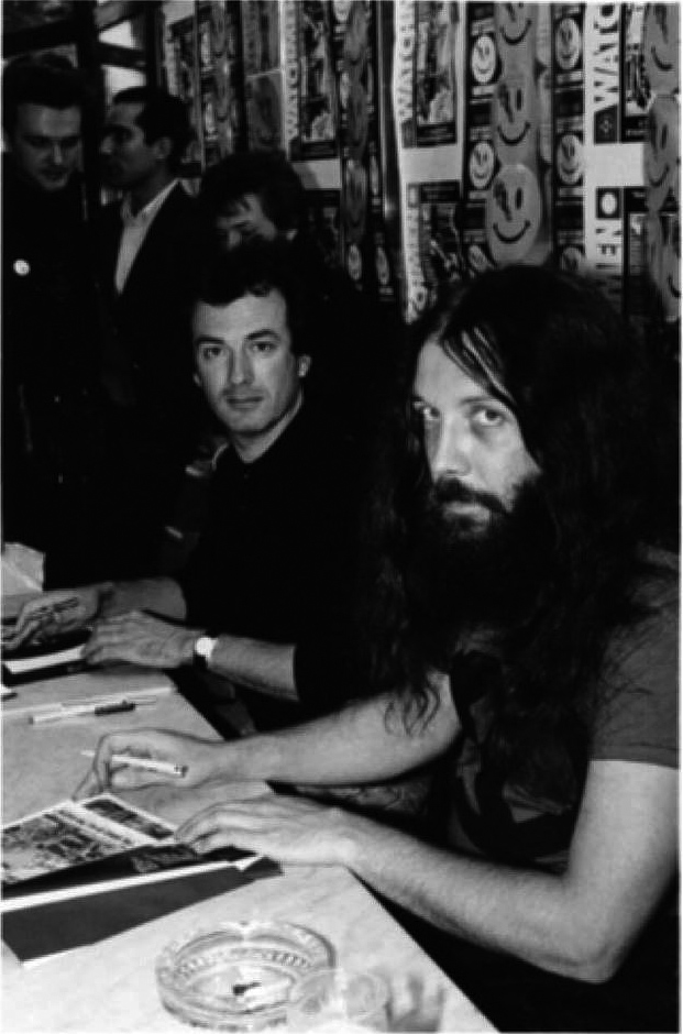 * ALAN MOORE WORLD *: Moore's advice... from 1989!