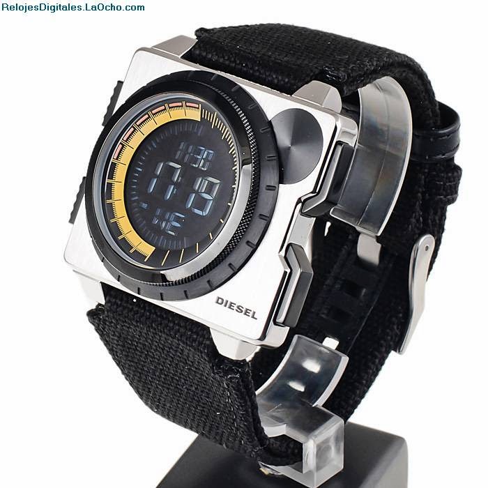 Relojes Digitales: Y Diesel nos vuelve a sorprender con su último DZ7222