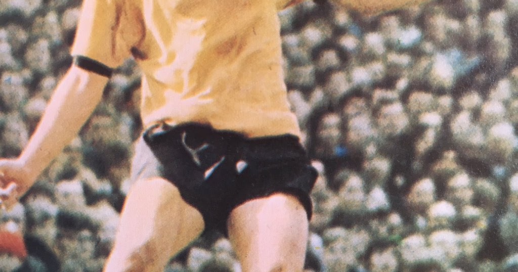 English Football Retro TV: Peter Knowles.