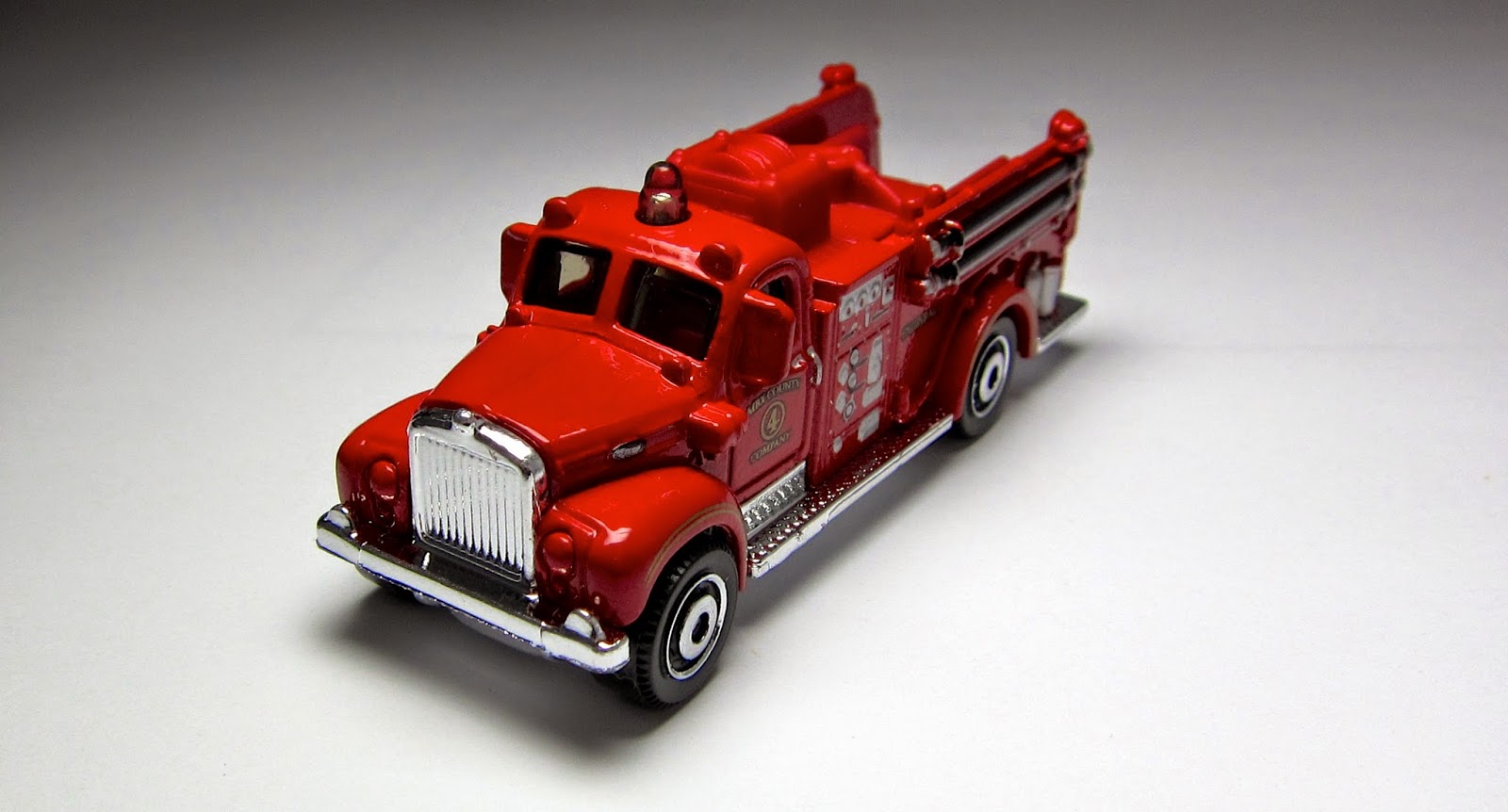 Car Lamley Group: First Look: Matchbox 1963 Mack B Model Fire Engine...