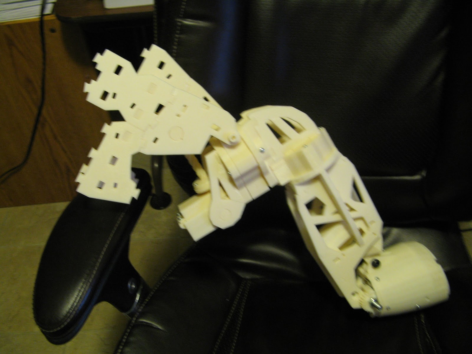 Haptic Telepresence Blog: Left arm of Inmoov robot complete