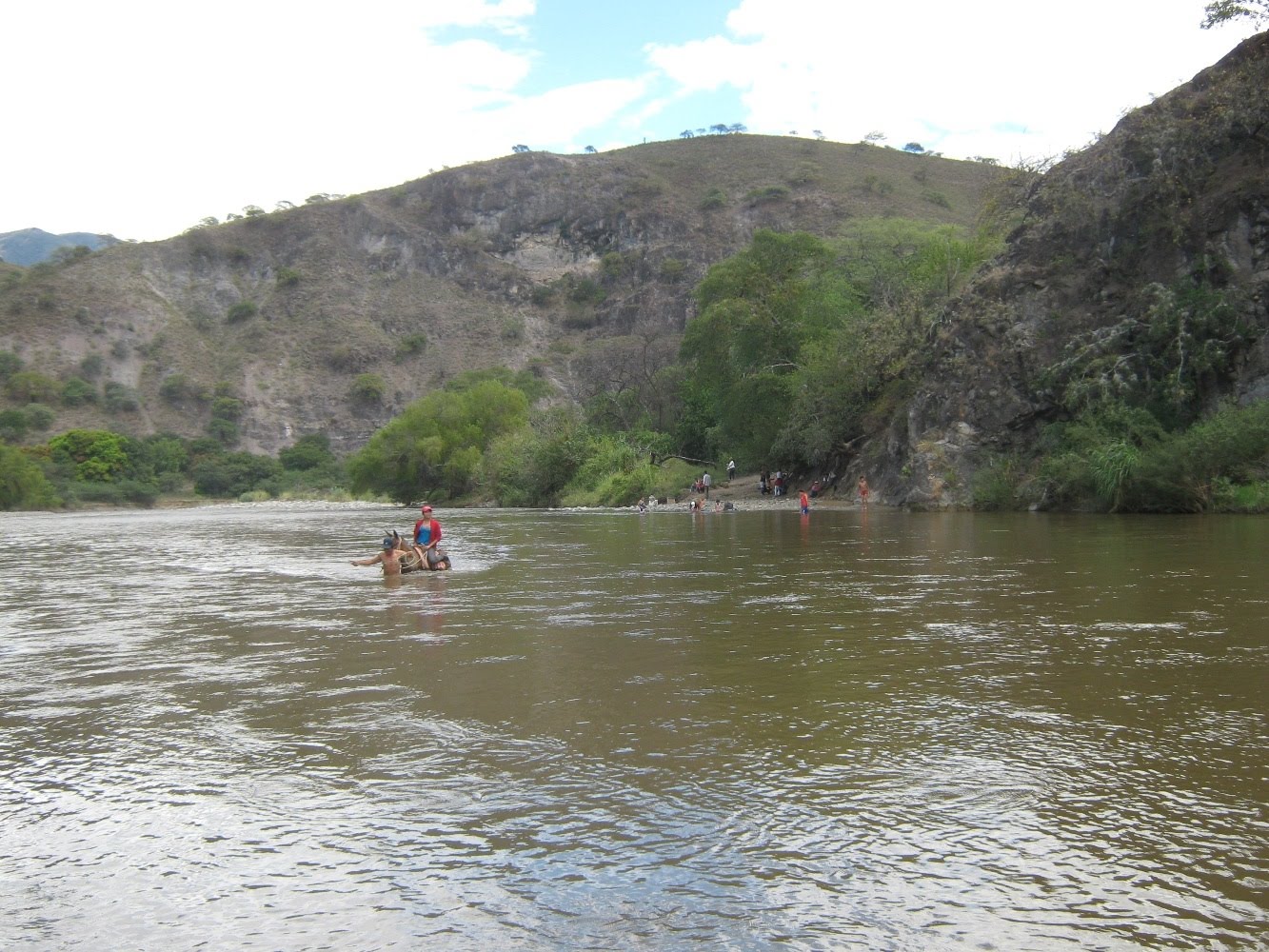 EL OBSERVATODO DE PIURA Y EL PERU: 2011-07-17