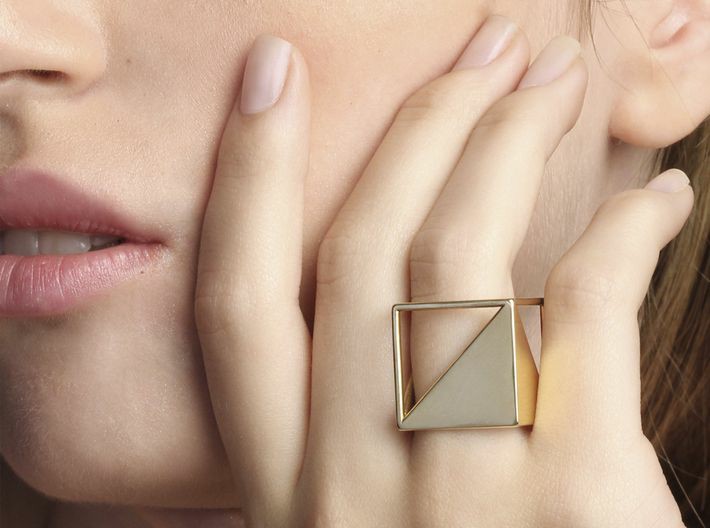 Contemporary Rings
