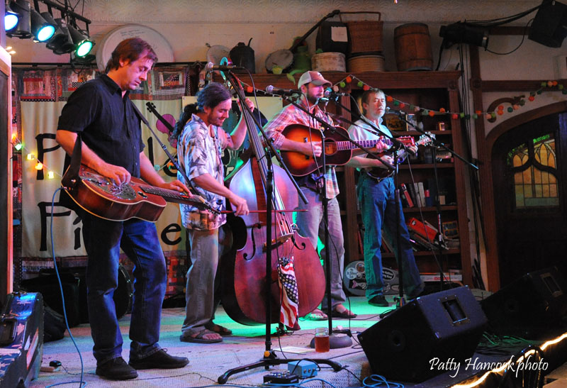 Georgia Artists: Purple Fiddle in Thomas, West VA and the Half Time ...