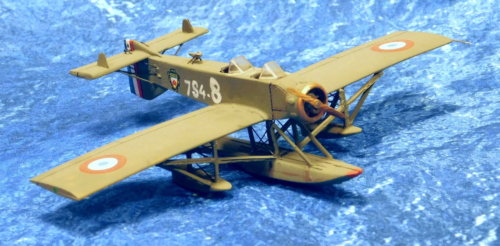 Happyscale-Modellbau: Besson MB.411 - resin 1/72