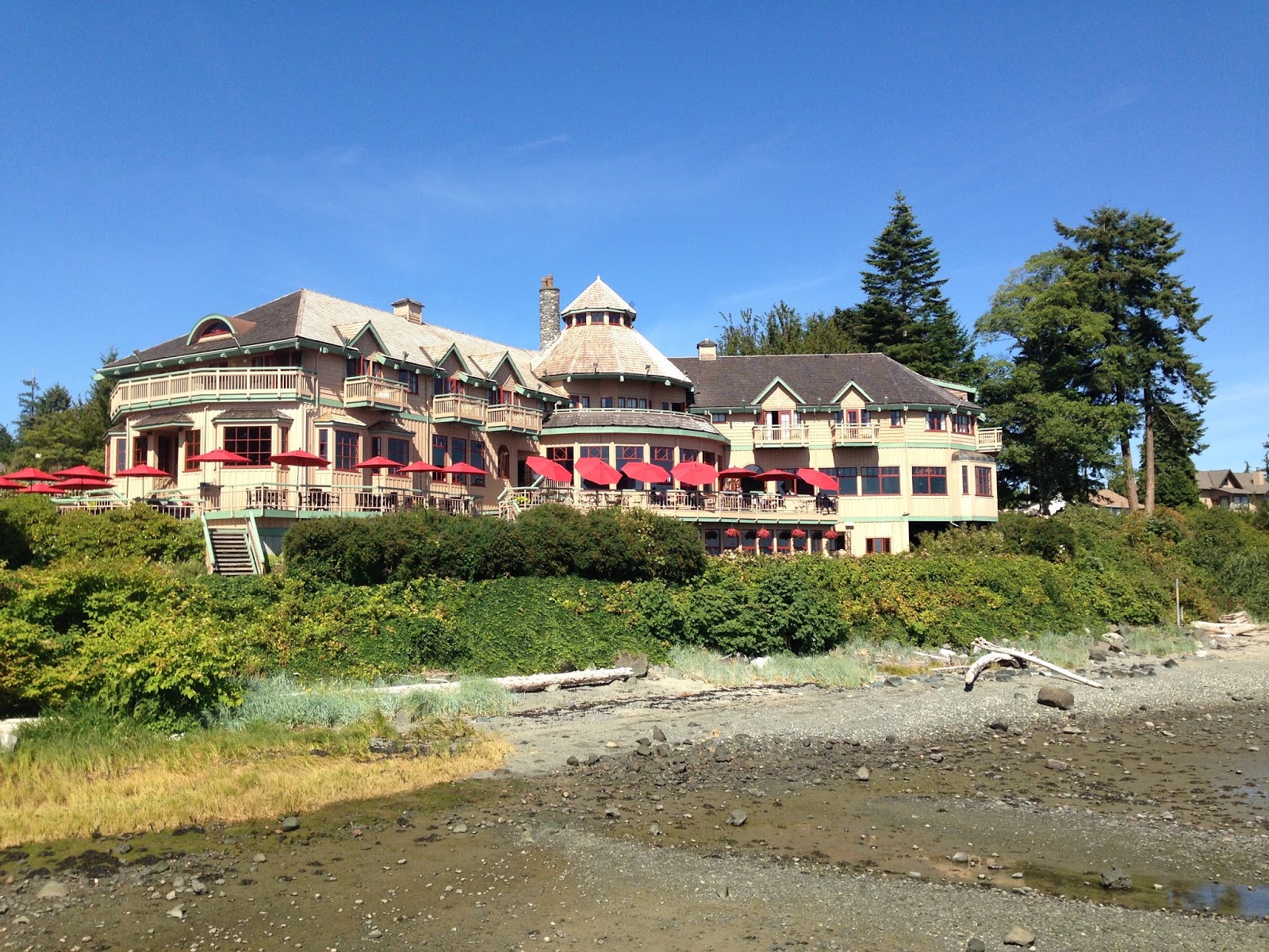 Margy Meanders: Painter's Lodge in Campbell River, BC
