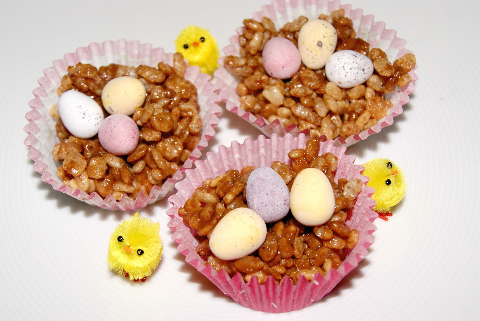 Easter Baking: Chick Krispie Nests - Time2Gossip