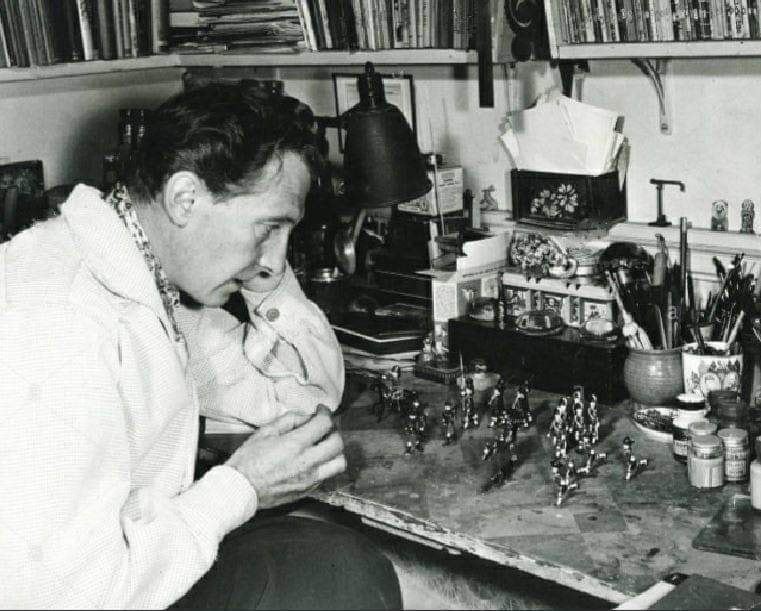 Baber on wargames: Peter Cushing - Wargamer (Found a couple more photos ...