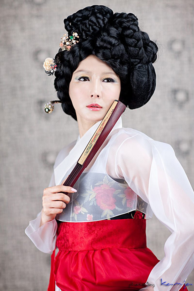 KONTES SEO: Han Seo Young - Korean Traditonal Dress Fashion