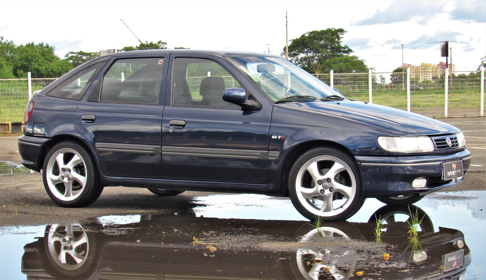 A sensação de guiar o Volkswagen Pointer GTi 1996!