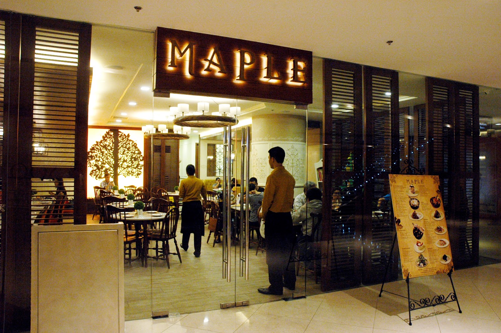 DUDE FOR FOOD: Maple: Taking Classic Comfort Food a Notch Higher