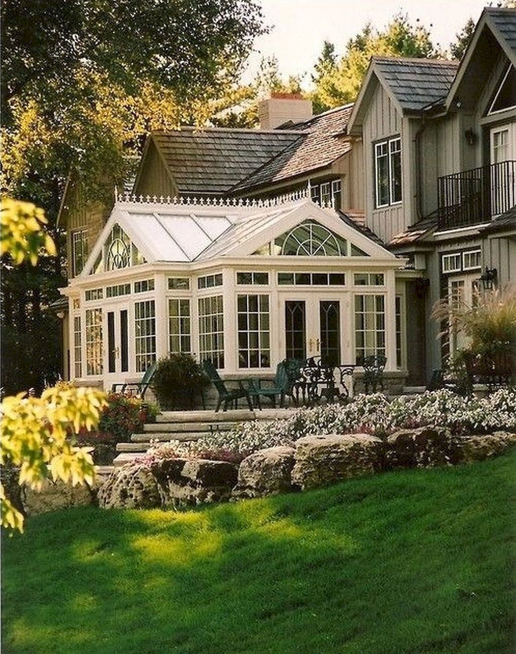 85+ Amazing Window Exterior Design Ideas For Your Home | ARA HOME