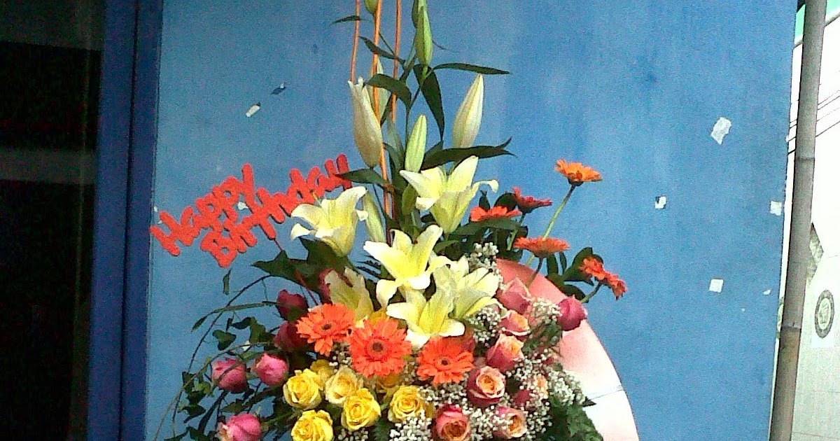 rangkaian bunga segar untuk hari ulang tahun | E'S Florist Sidoarjo
