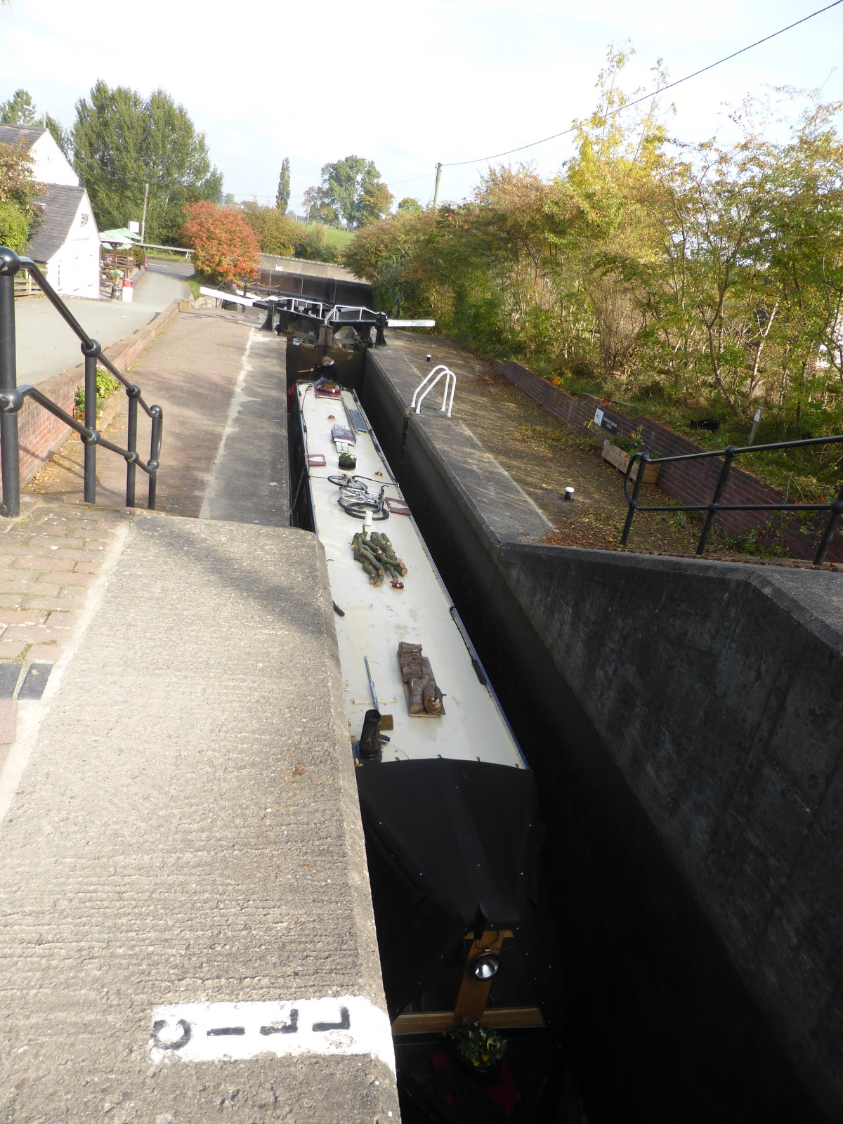 Narrowboat Chalkhill Blue - Locks: Locks: Llangollen Canal