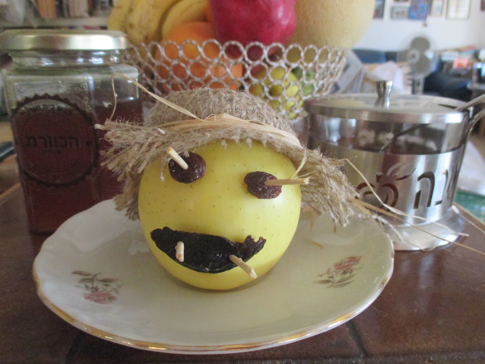 Shiloh Musings: Gmar Chatima Tovah, Free Will and Gd's Hands...