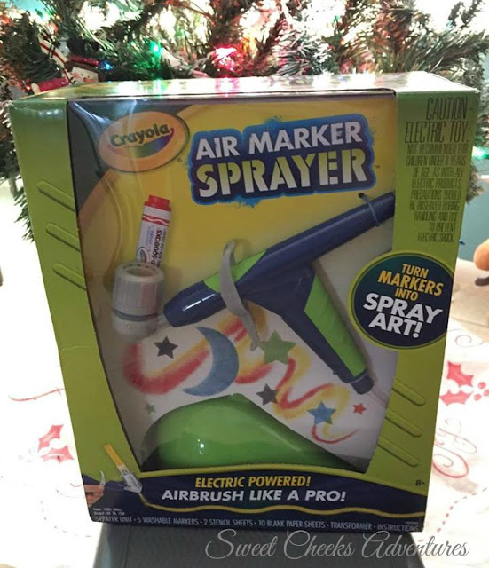 Sweet Cheeks Adventures: Crayola Air Marker Spray Makes a Great Gift!