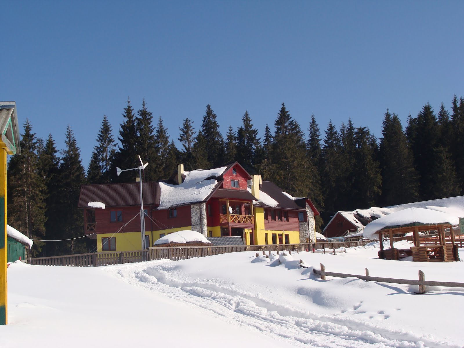 Carari de Bucovina: Pe ski de tura in Pasul Rotunda