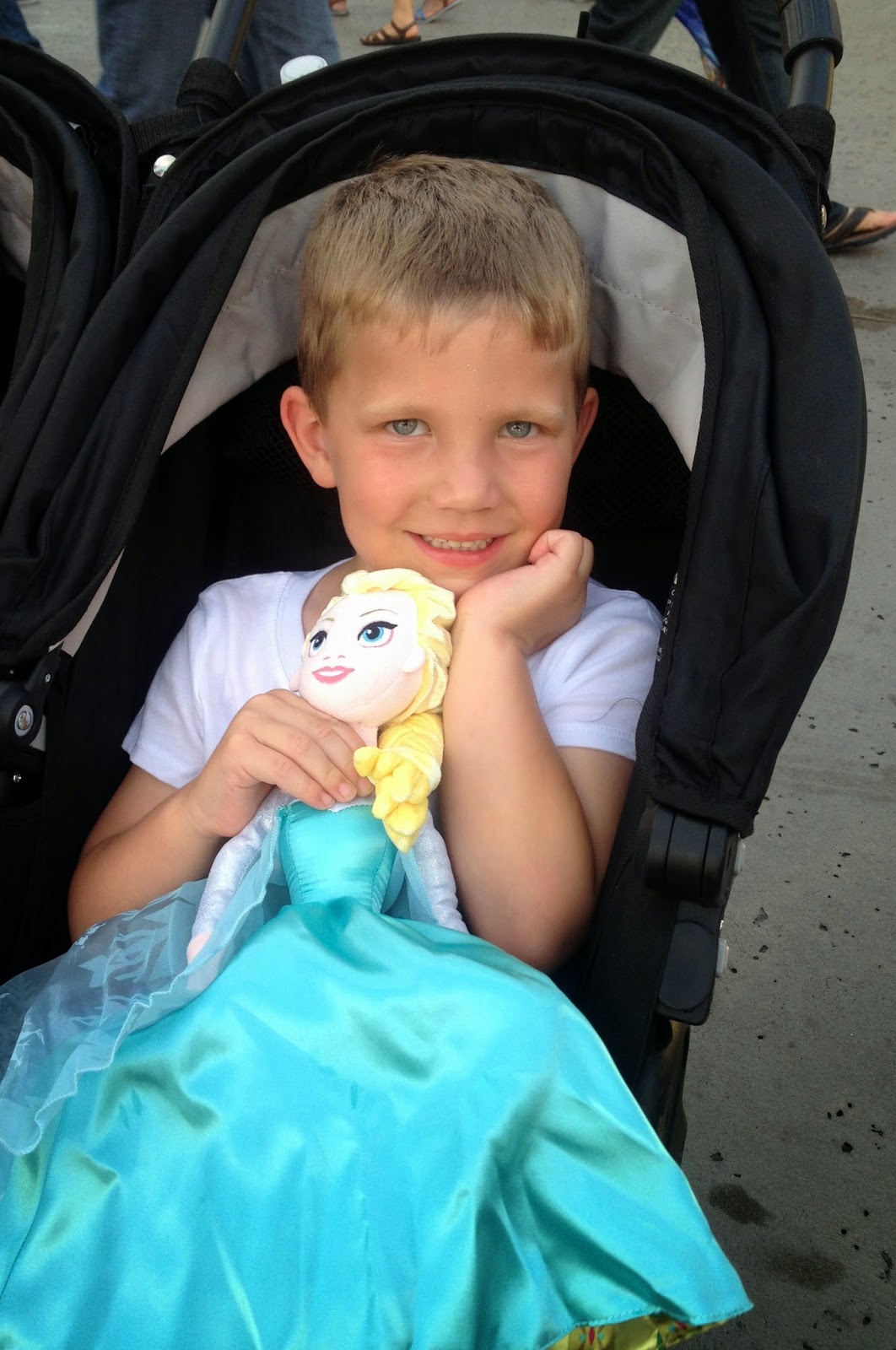 Three Men and a Mommy: Product Review: Simple Stroller Rental