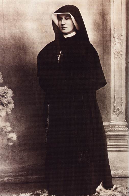 The Badger Catholic: St. Faustina, apostle of Divine Mercy, ora pro nobis!