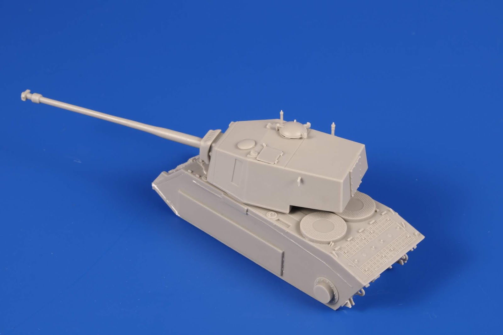ARL-44 in 72nd scale - photo build report