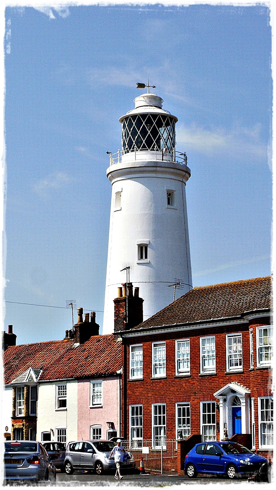 Handcrafted by Picto: Southwold Lighthouse