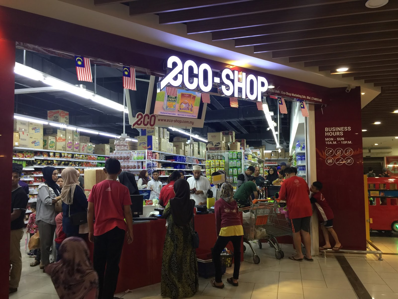 Fenomena Kedai RM2 ECO Shop Menjadi Kegilaan Rakyat Malaysia Masa Kini ...