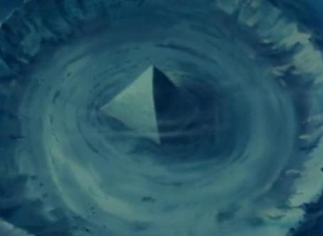 Island news: GIANT CRYSTAL PYRAMID DISCOVERED IN BERMUDA TRIANGLE