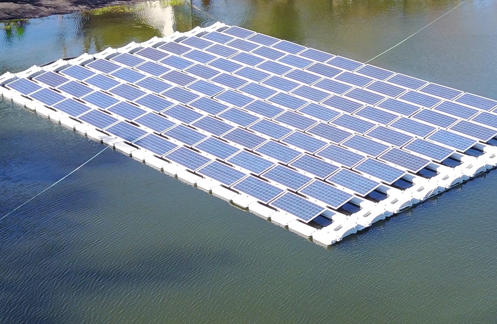 Floating Solar Panels, It’s A Thing