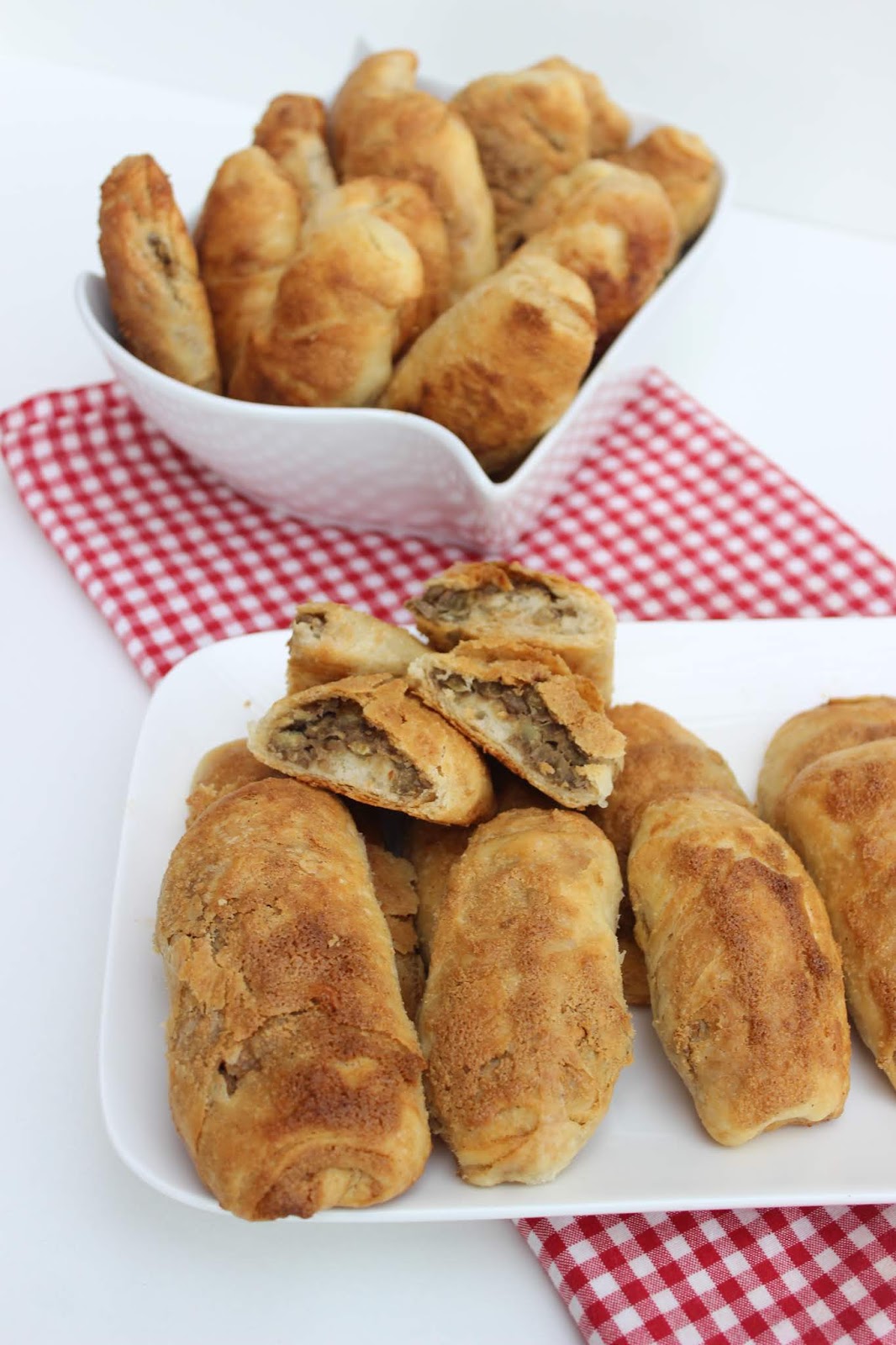 Hashasli Bükme - Mohn Pogaca mit Linsenfüllung