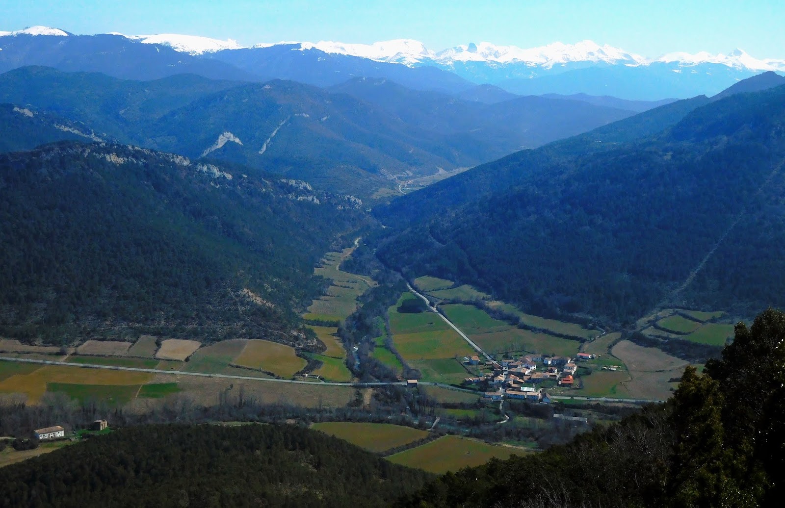 EKIA desde el cruce del barranco de LARRAIZE entre GUESA y IGAL 69