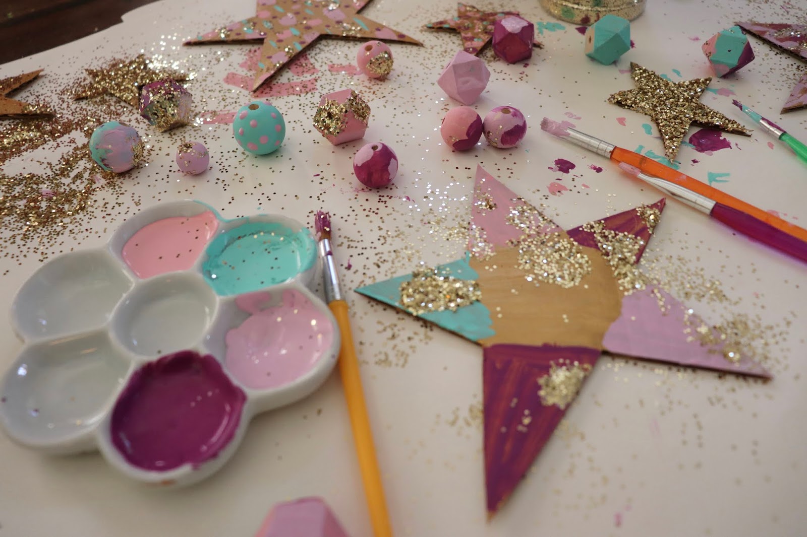 Momfessionals: Star Mobile Craft