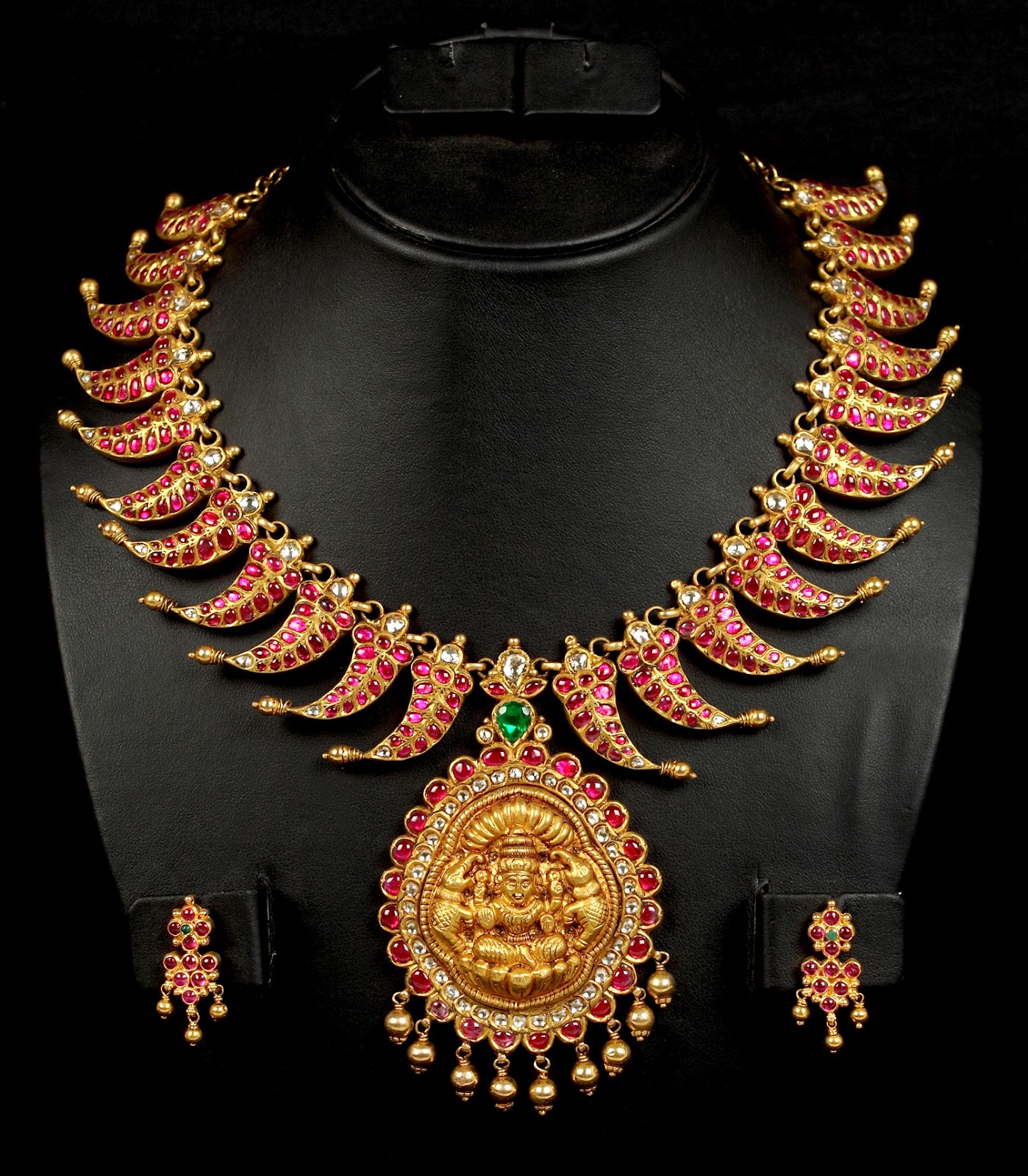 South Indian Bridal Wedding Jewellery ~ Jewellery India