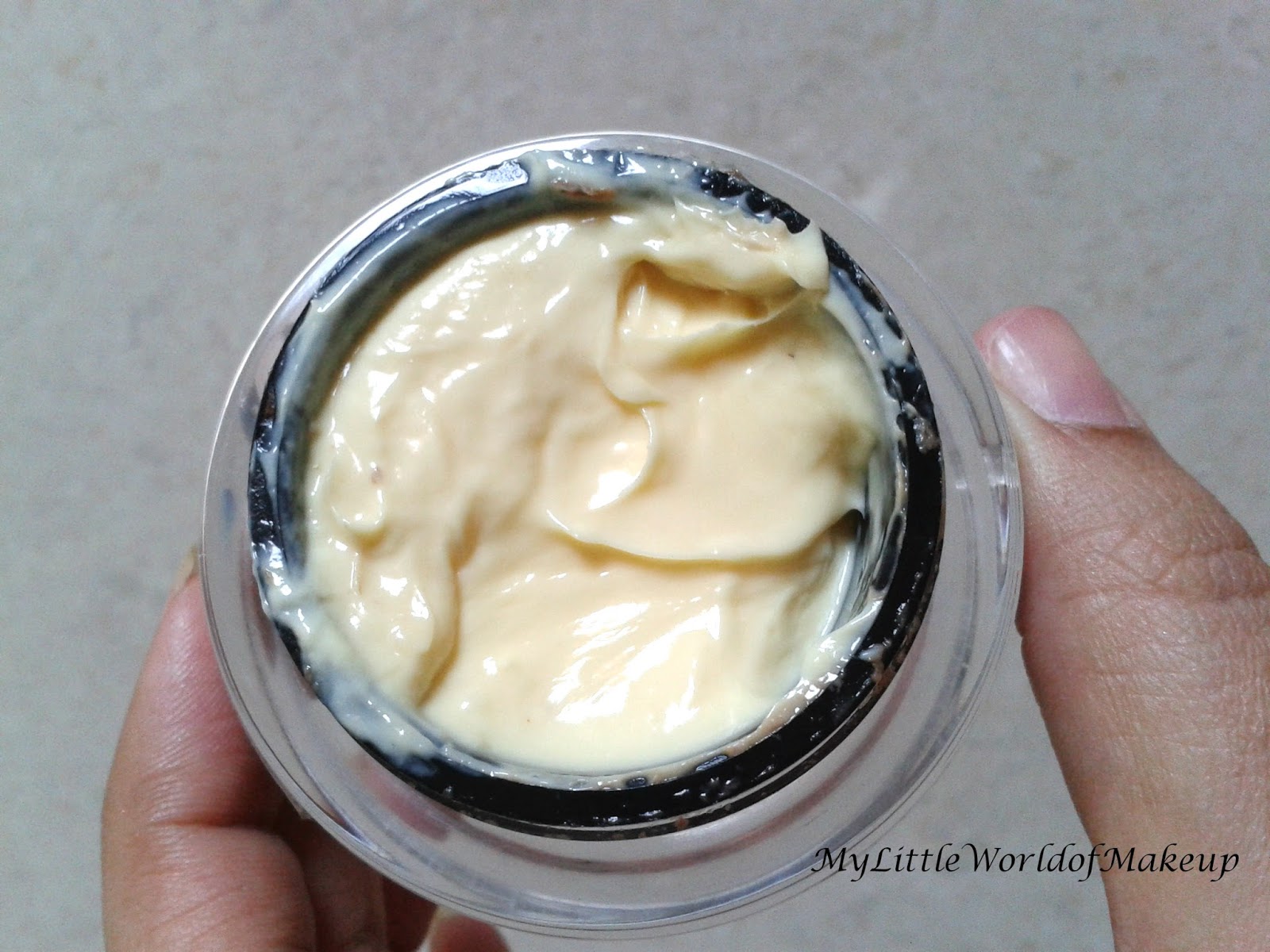 Derma Silk Herbal Skin Whitening Cream Review