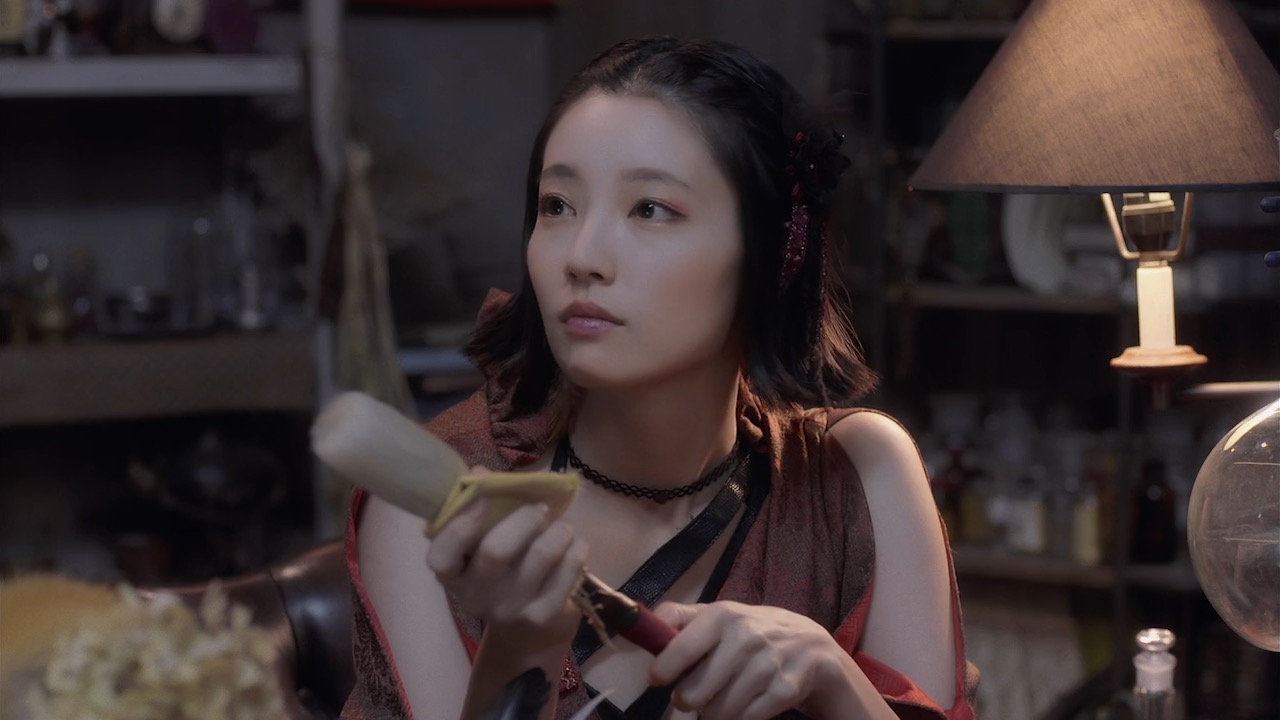 My Shiny Toy Robots: Series REVIEW: Fang of God: Jinga