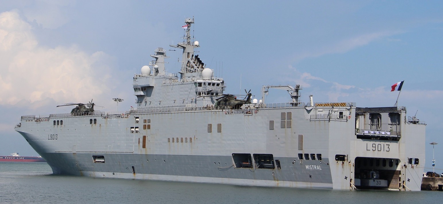 French ship Mistral (L9013)/L 9013 FS Mistral