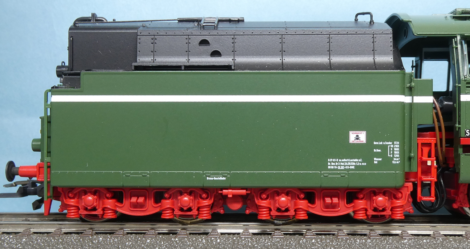 東ドイツ国鉄 DR 高速試験用機関車 BR 18 201号機 (ROCO 69218)