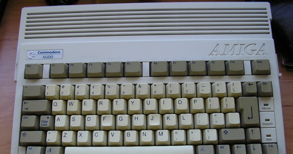 La Puteca di Pakos: Commodore Amiga 600: il mio primo computer home