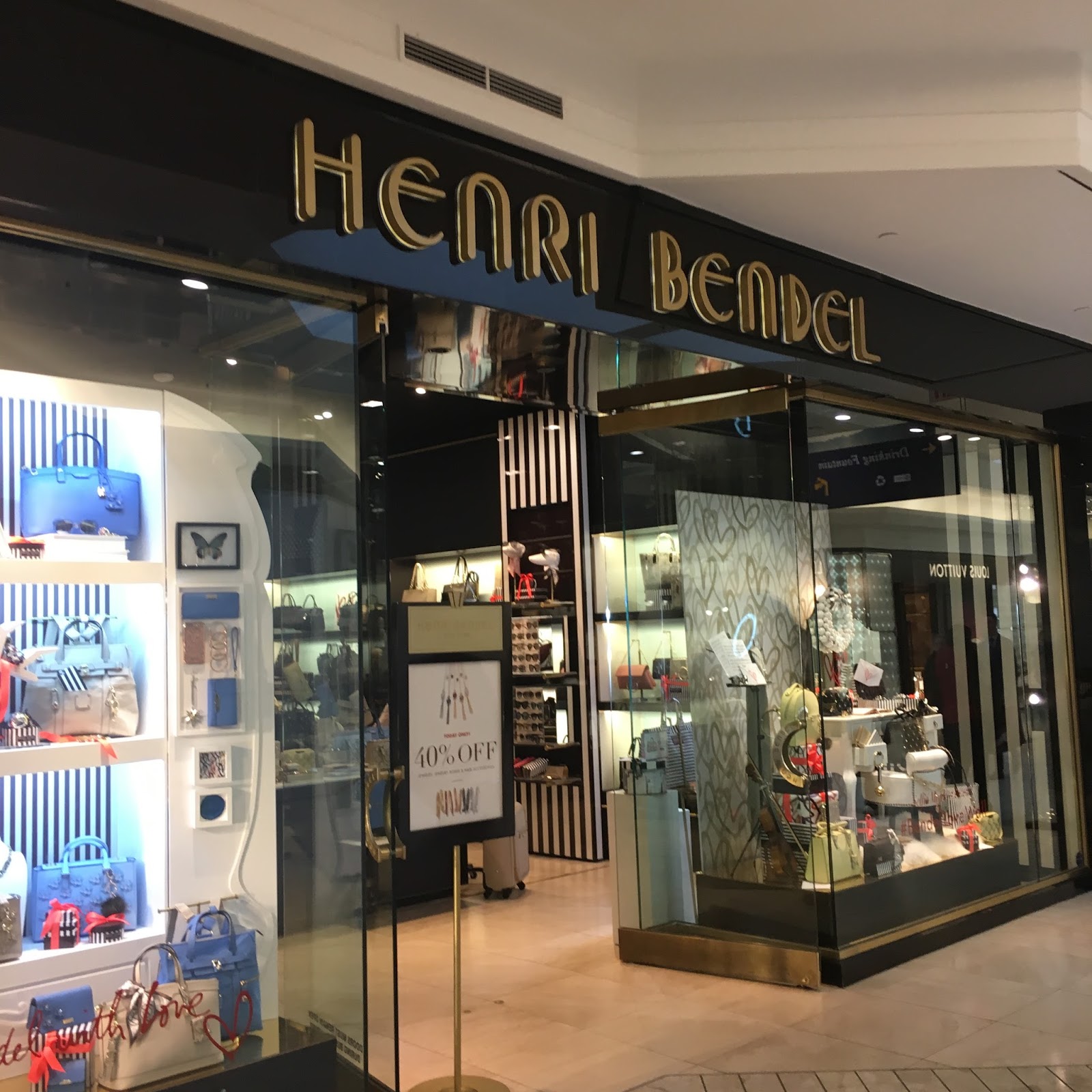 Brand Buzz: Henri Bendel | Royally Pink