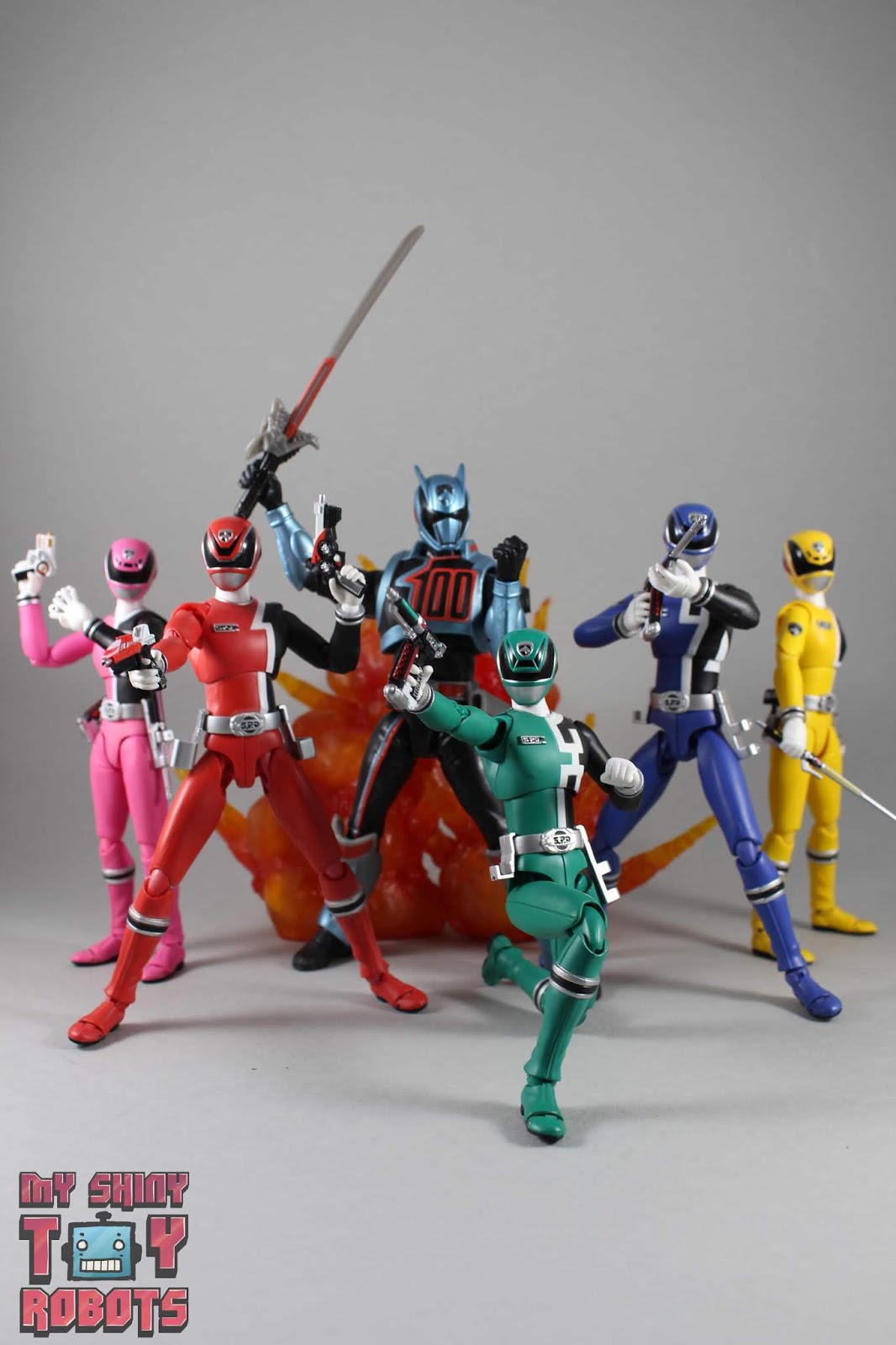 My Shiny Toy Robots: Toybox REVIEW: Power Rangers Lightning Collection ...