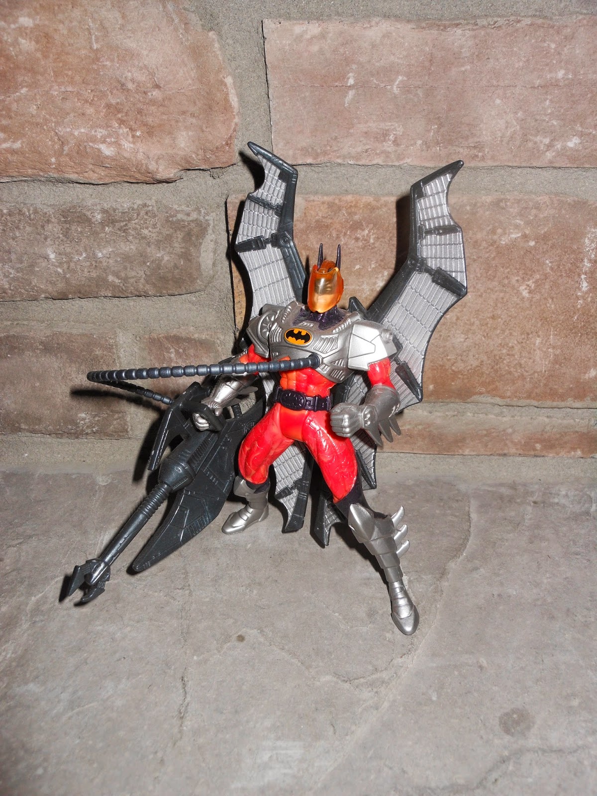 Emperor Dinobot's giant Batman figure database and review site!: Lava ...