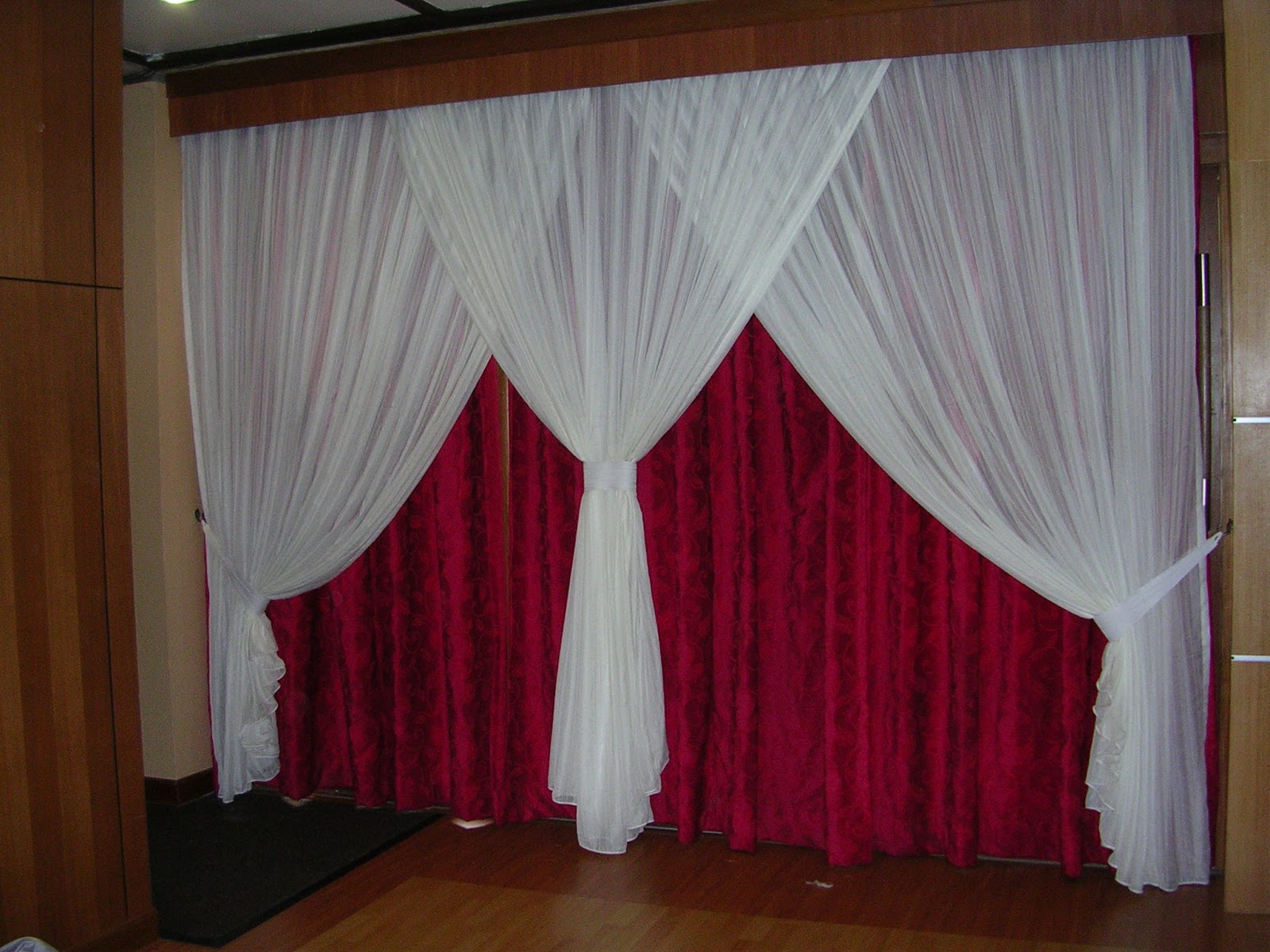 Dekorasi Bersama Azfa: Langsir Dewan Sekolah