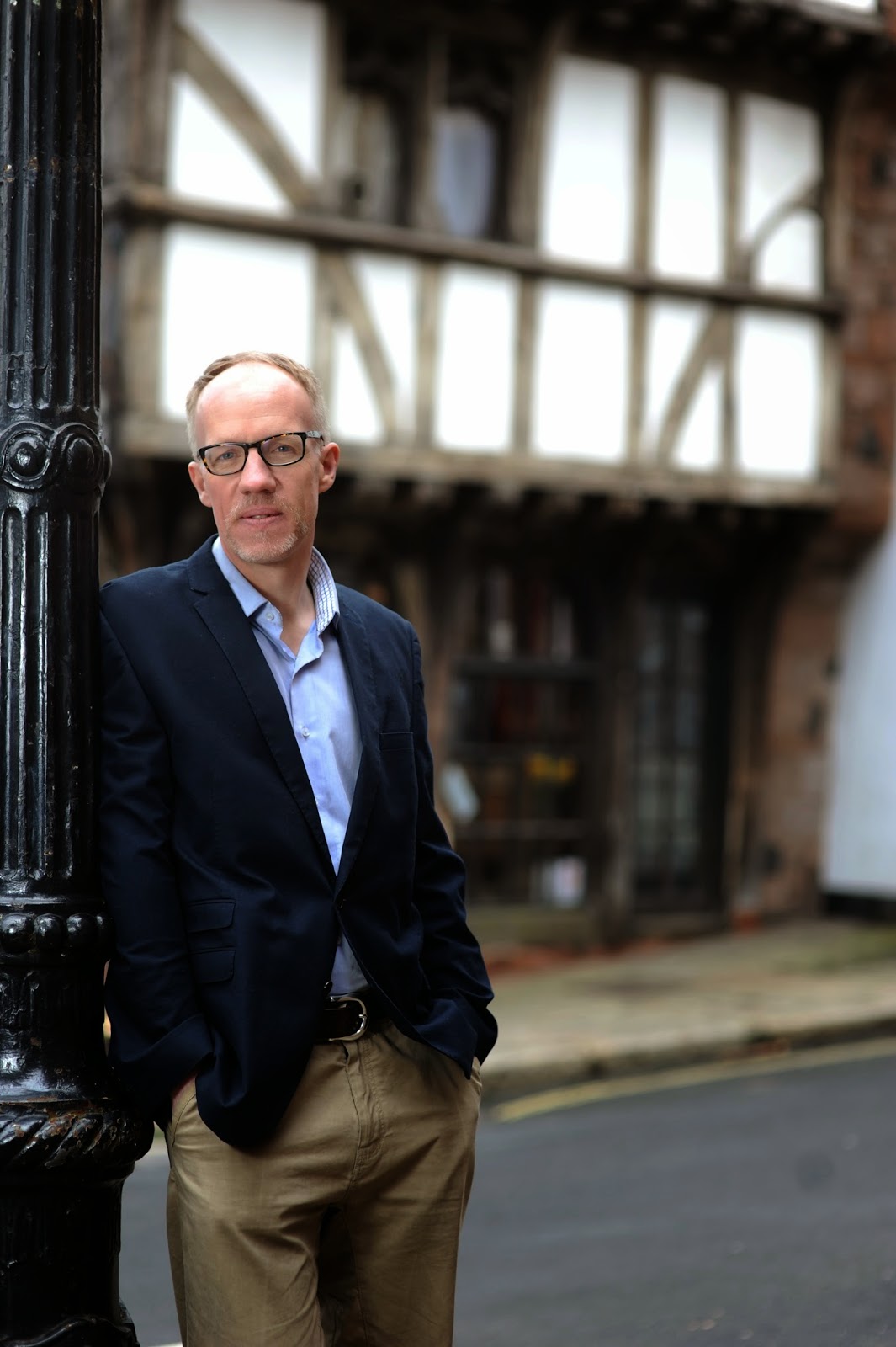 Elizabeth Chats with...Simon Hall - ELIZABETH DUCIE: AUTHOR