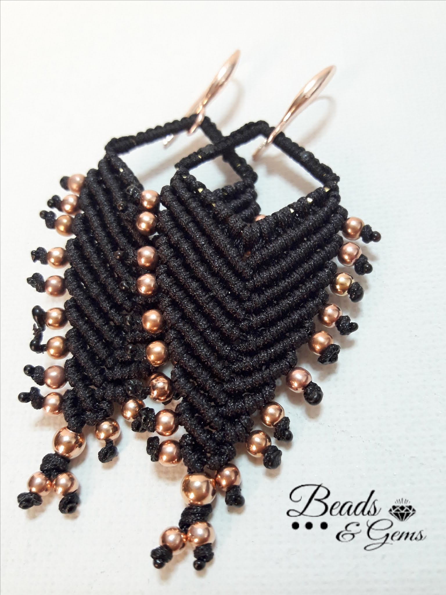 BEADS and GEMS : Χειροποιητα κοσμηματα μακραμε με ασημενια στοιχεια σε ...
