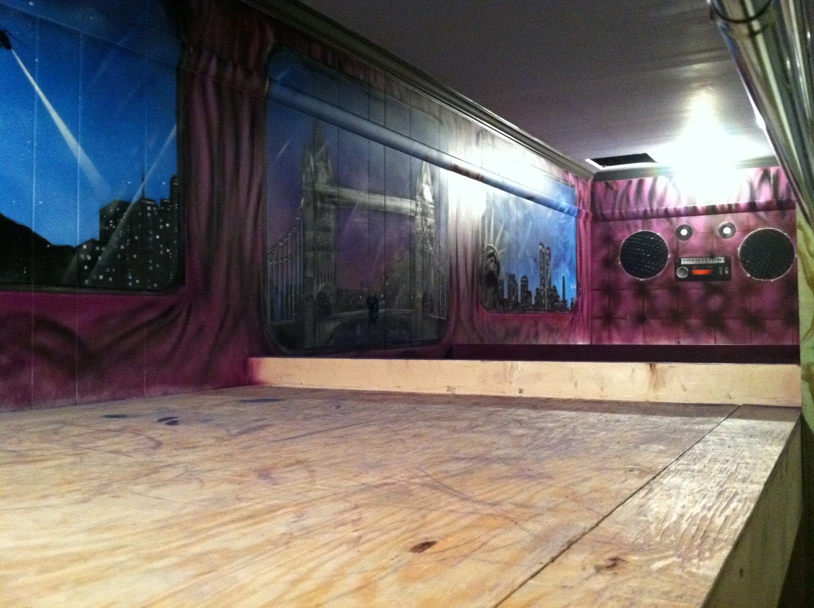 Duff Clothing: Custom Painted Tour Bus Bunk Beds