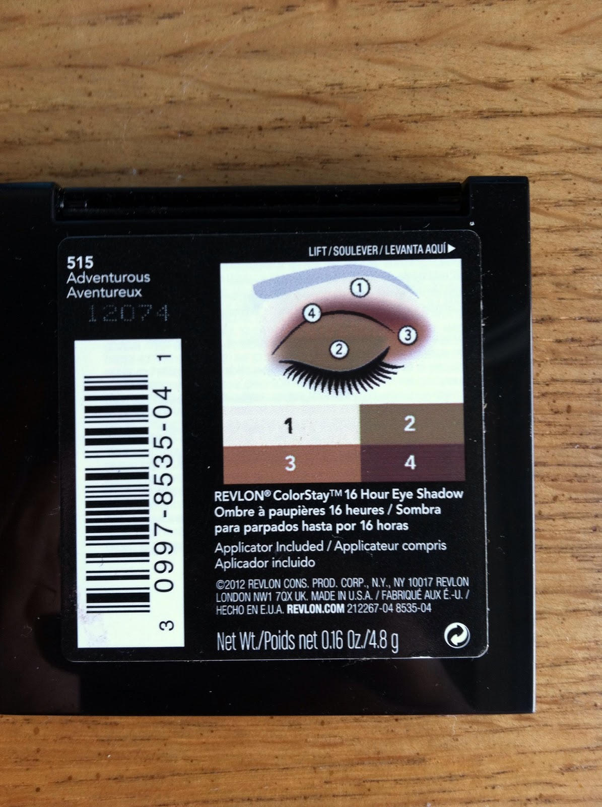 Beautysnitch22: Revlon Colorstay Eyeshadow Quads :)