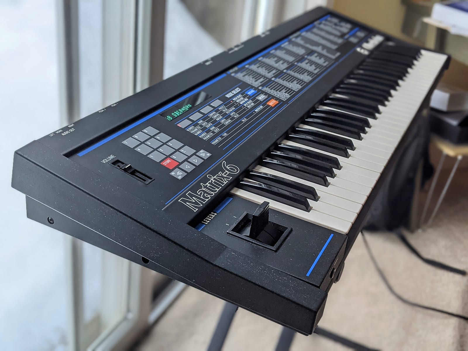 MATRIXSYNTH: Oberheim Matrix-6