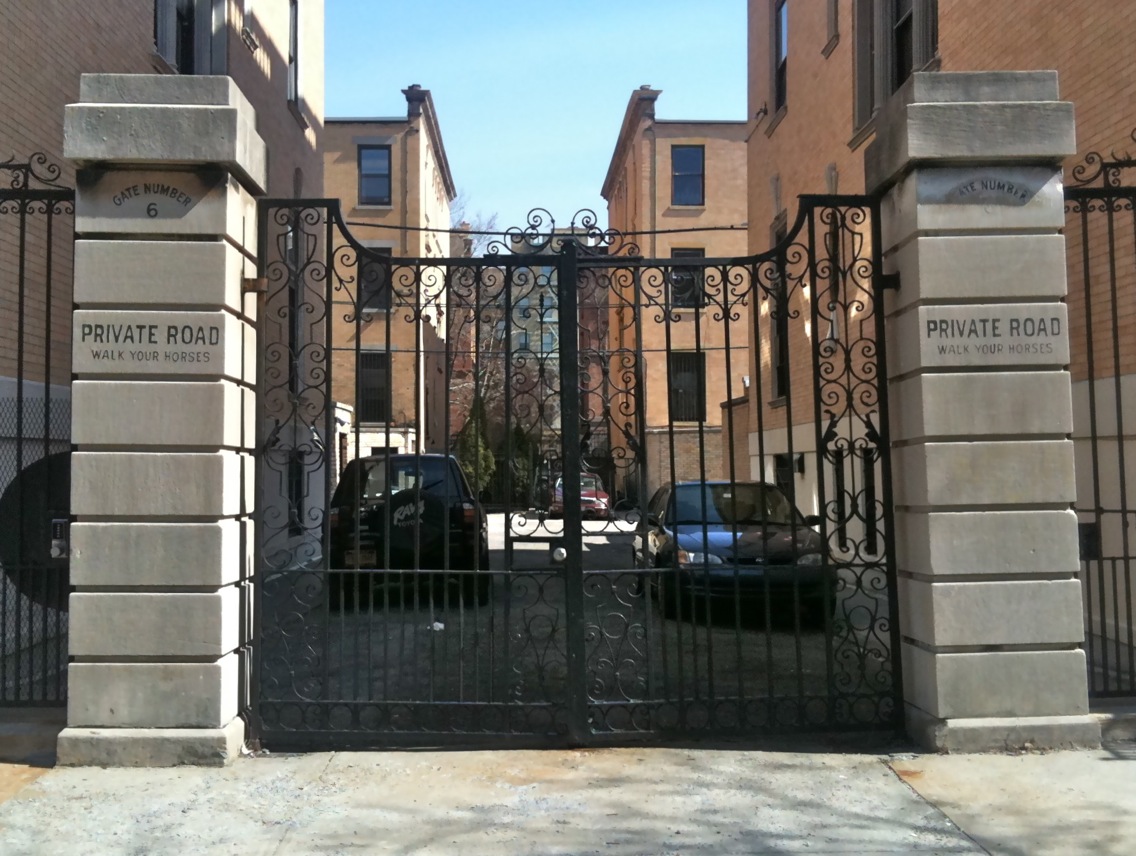 H A R L E M + B E S P O K E: ☞ ARCHITECTURE: The Stables of Strivers Row