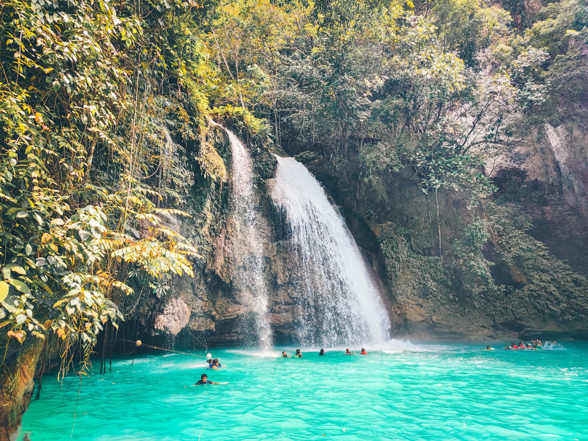 The Ultimate Travel Guide To Kawasan Waterfalls Cebu - The Pinoy Traveler