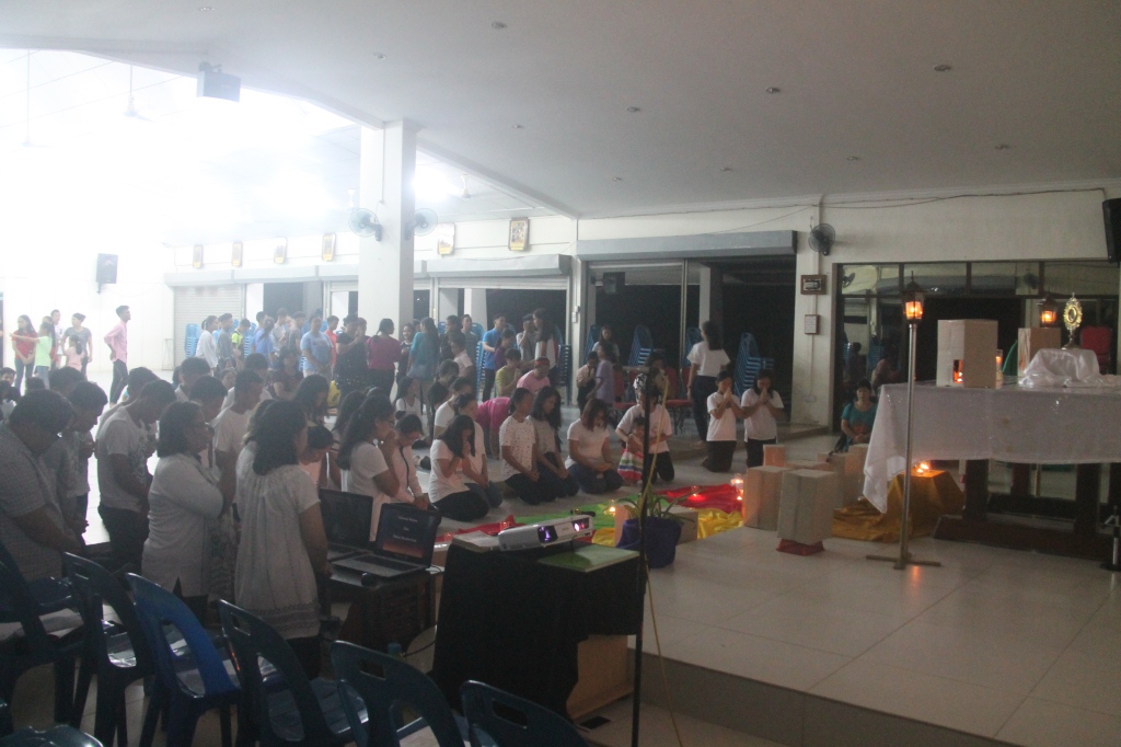 ADORASI DENGAN IRINGAN LAGU TAIZE - Diocese of Sandakan