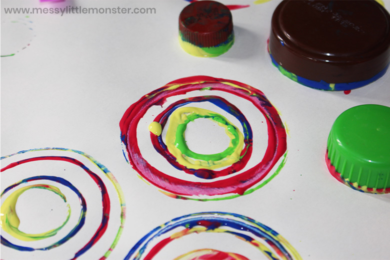 Circle Art Painting for Toddlers - Messy Little Monster